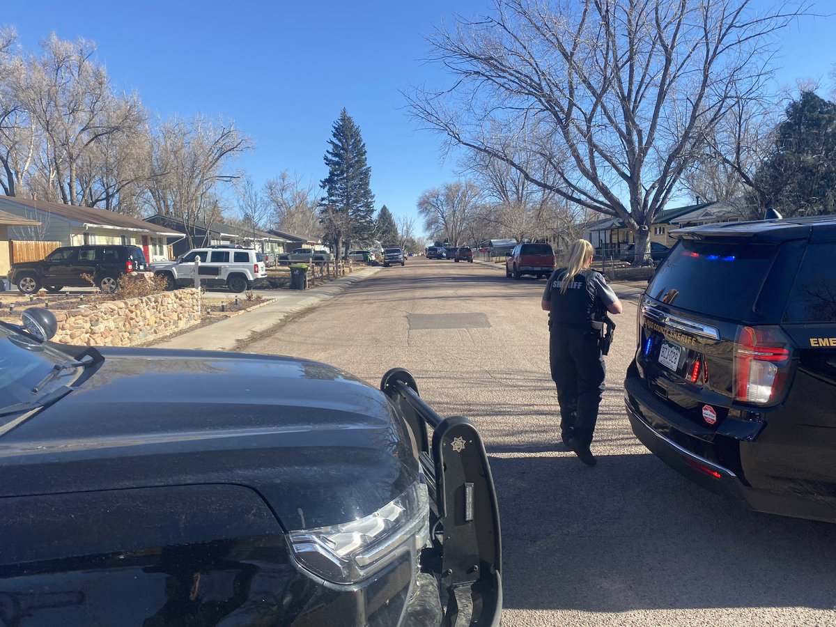 Matt Kroschel on Twitter: "BREAKING: shelter-in-place order issued, this is happening on Easy St ...