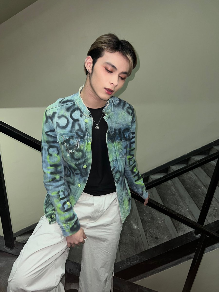 VXON on Twitter: "VXON PATRICK AT #NylonManilaBBBAwards"