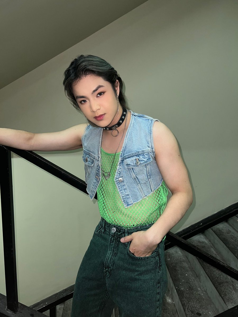 VXON on Twitter: "VXON C13 AT #NylonManilaBBBAwards"