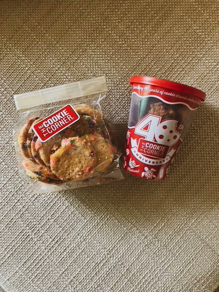 GINZA on Twitter: "ライターYのハワイ通信🏄‍♀️ 最新スイーツ＆フードを食べてみた！ https://buff.ly/3ex7omK"