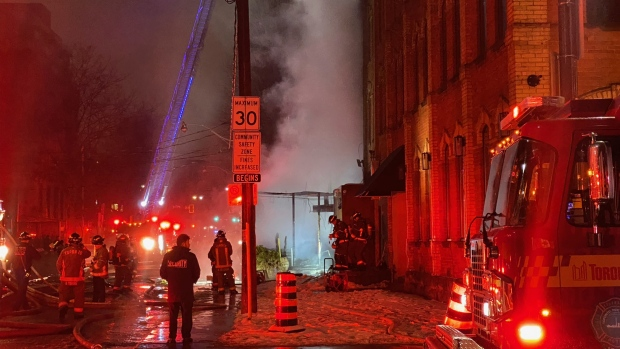 Police investigating 'suspicious' fire at downtown restaurant https://t ...