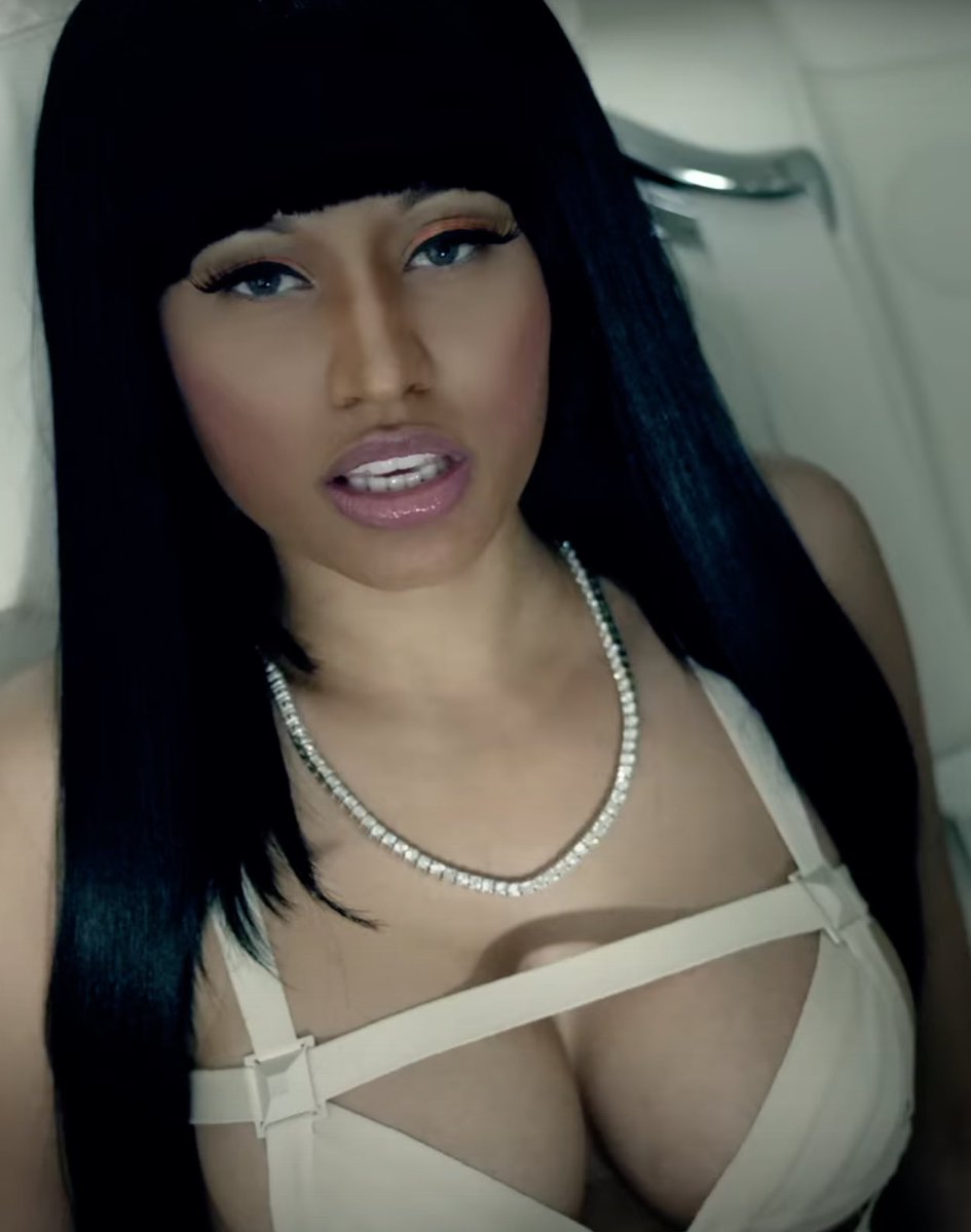 princess yaz on Twitter: "RT @extraathique: She looked so pretty in this MV"