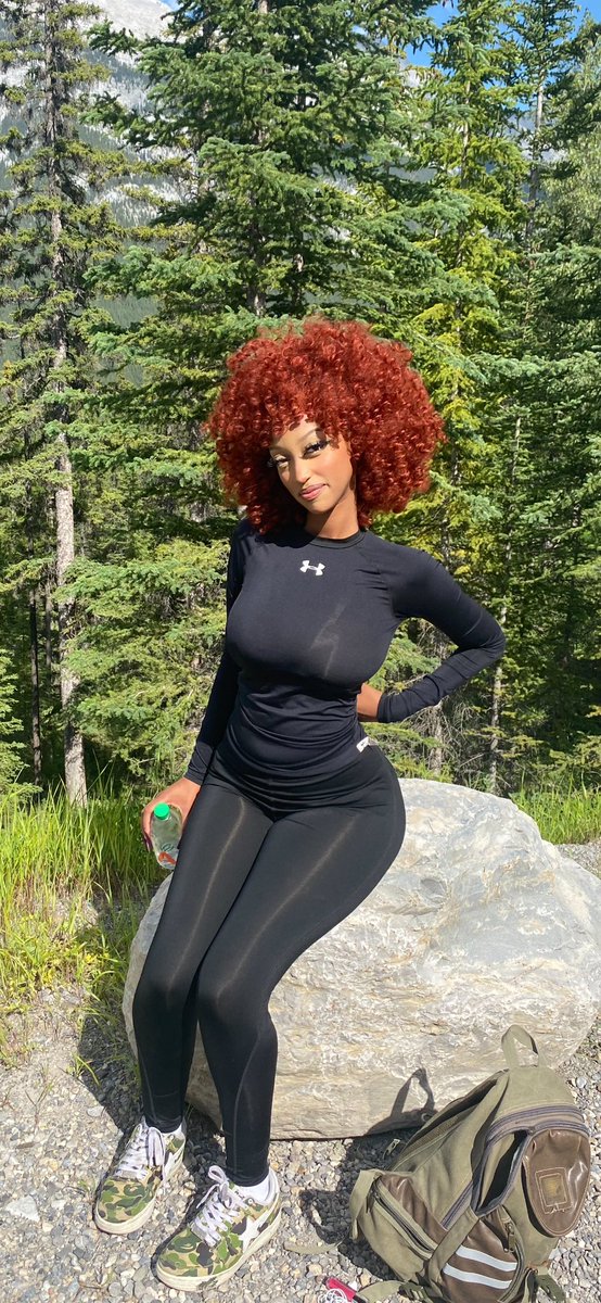 melanin on parody account on Twitter: melanin on parody account on Twitter: