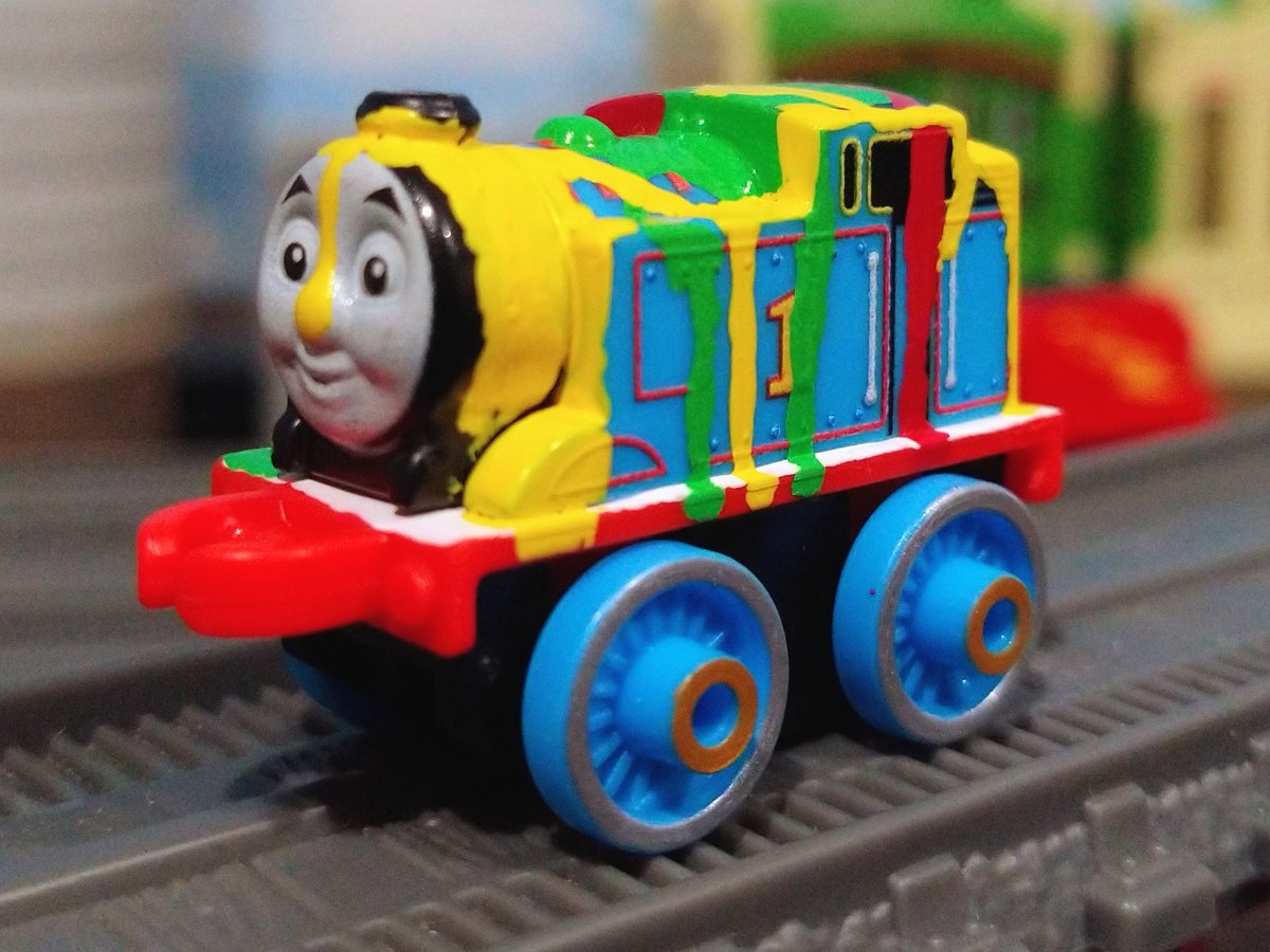 Rail Rocket on Twitter: "Here's a closer look at my extra added detail on OG Green Thomas ...