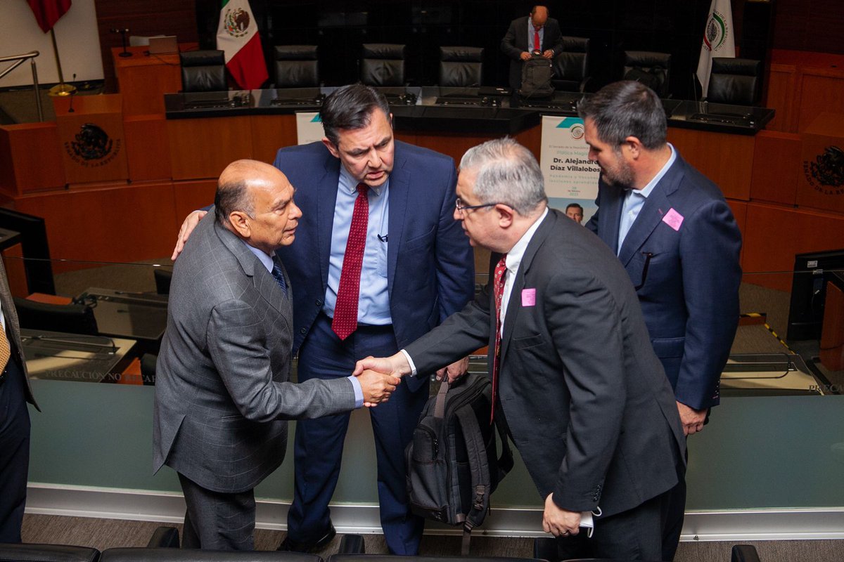 Antonio Pérez Garibay on Twitter: "RT @alejandrodiazmd: Diputado Pérez Garibay, fue un honor que ...