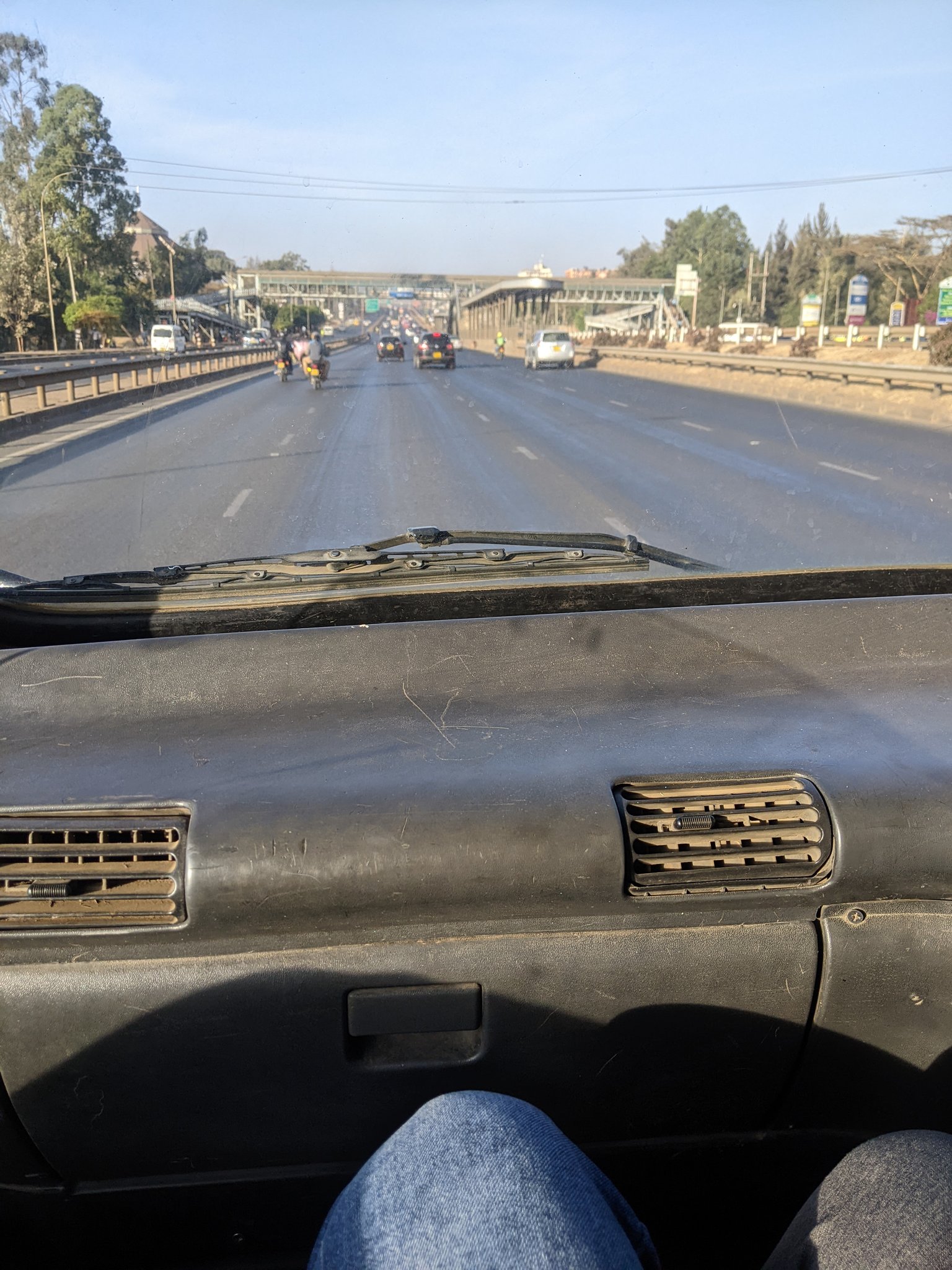 Solange Mbunde on Twitter: "nimenotice ukikaa mbele kwa mat asubuhi unafika job bila hasira ...