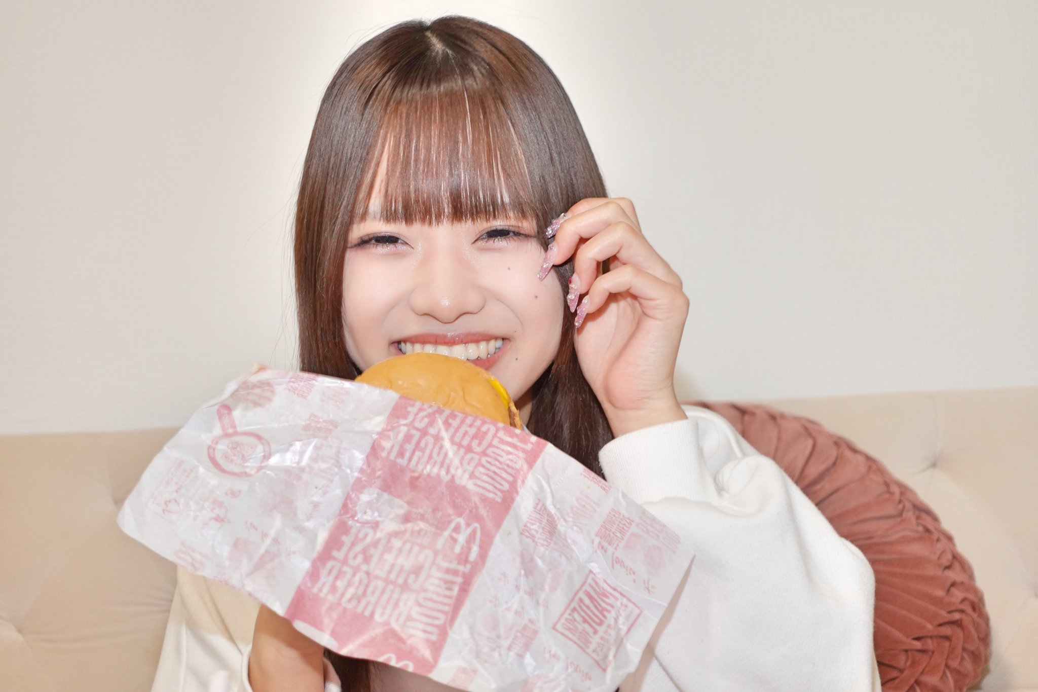 DAIKI🔰撮影📷️始めました。🐈️ ️ on Twitter: "朝マック😆 2023.02.22_リクエスト撮影⑯ －－－－－－－－－－－－－－ーー モデル：#猫宮なぎ ...