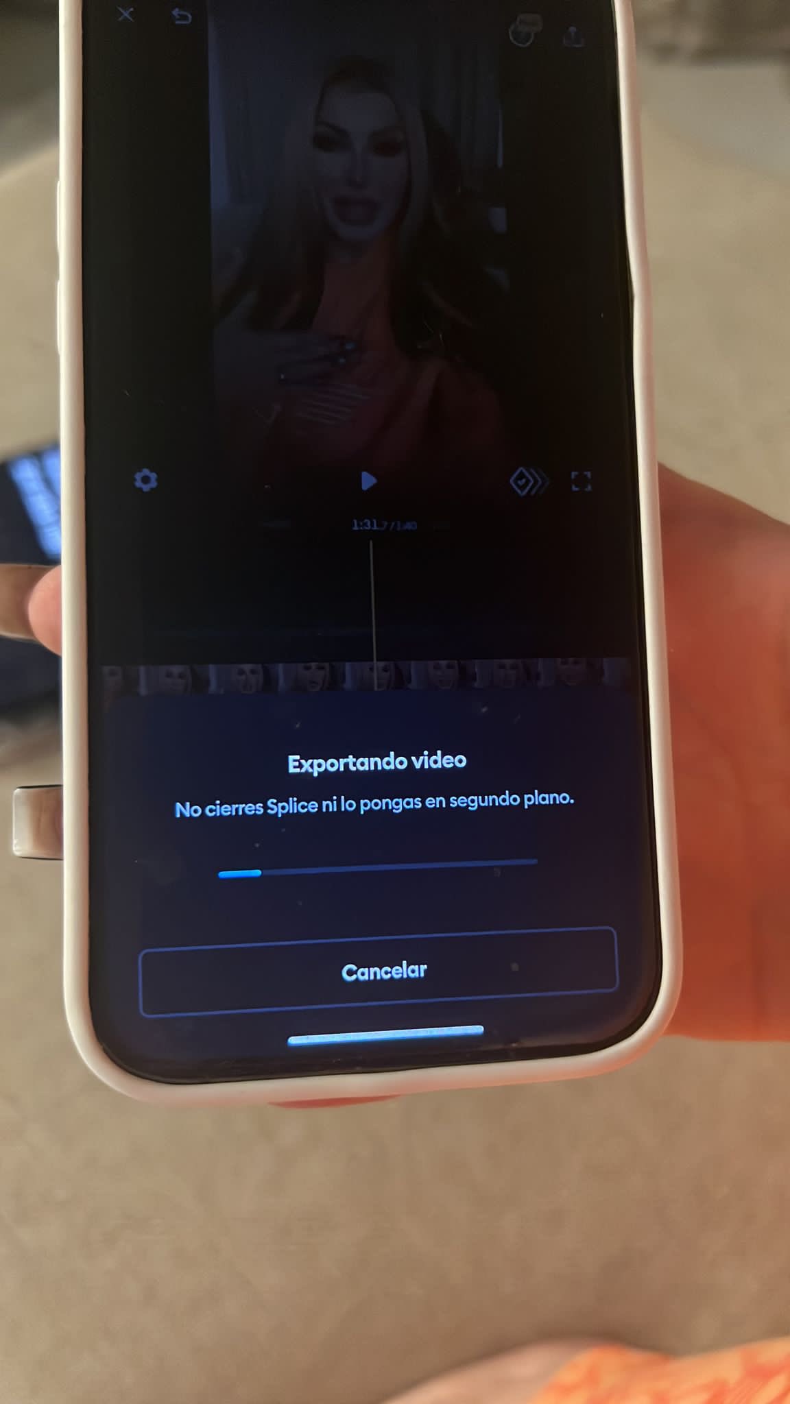 Santiago Matias on Twitter: "Cargando la respuesta de Alexandra a Dalisa https://t.co/IoxomYanzr ...