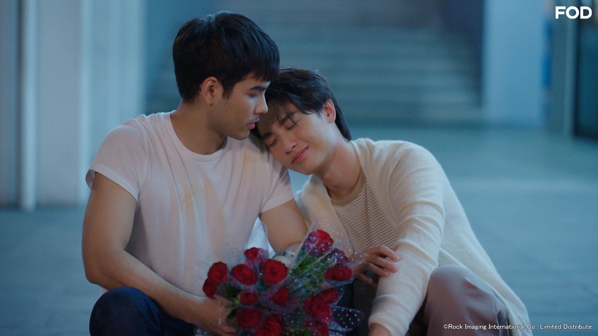 【公式】FOD(動画も雑誌も見放題) on Twitter: "🆕#タイBL ドラマ『Golden Blood』 #FODプレミアム で全8話を配信開始！ ／ 🐶忠犬ボディガード×マフィアのお ...