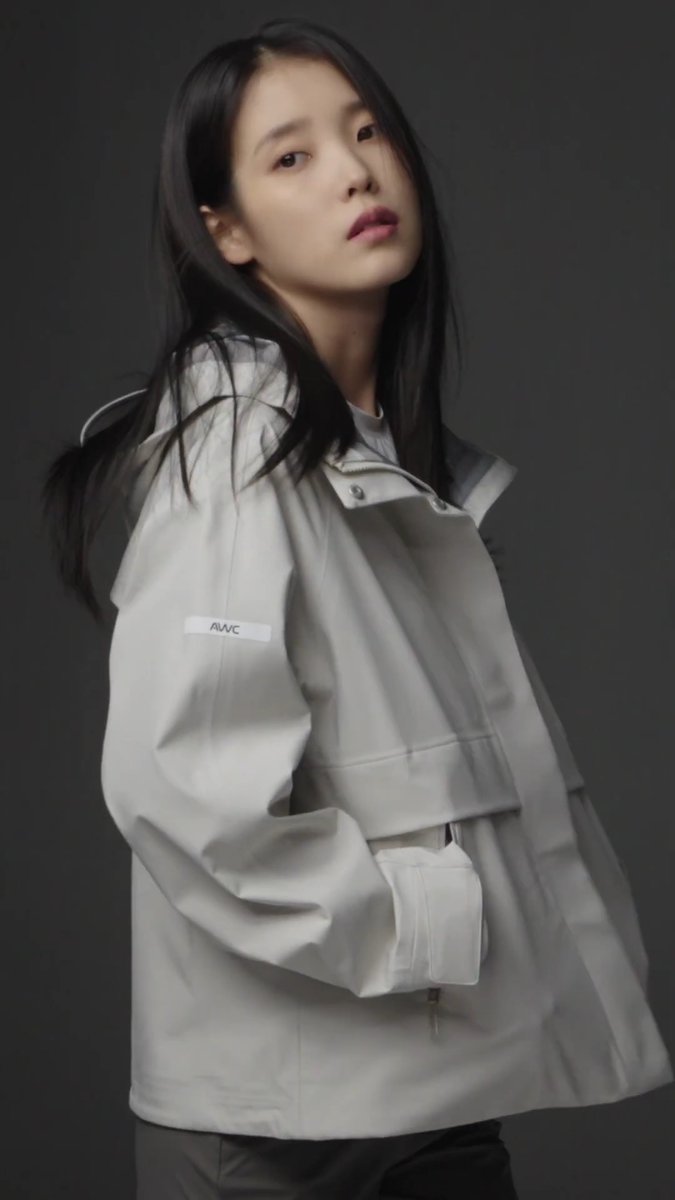 IUmushimushi on Twitter: "#아이유 #IU #이지은 #LeeJiEun for Black Yak"