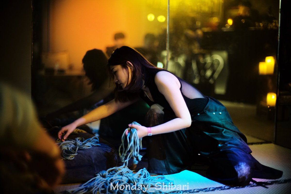 芝麻汤圆 on Twitter: "Monday_shibari 沙龙 目光 本组摄影感谢 @w_shibari @huli001013 被缚感谢 @rijinxinxin 和另外两位"