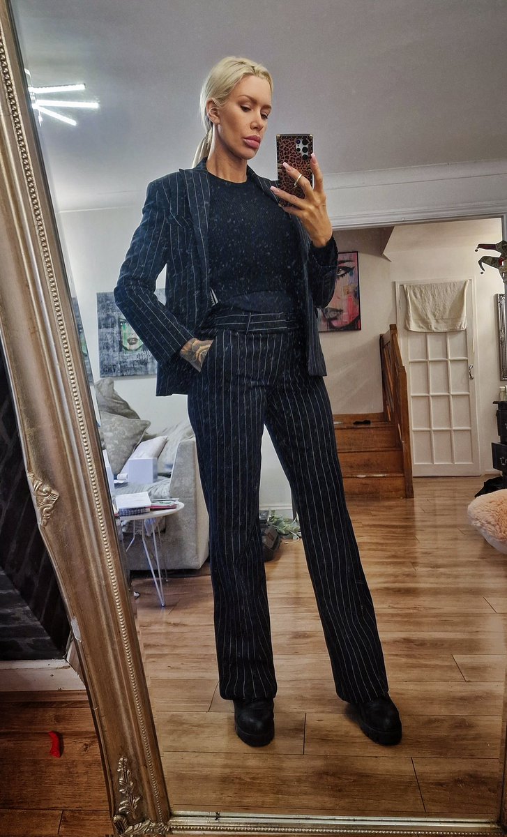 Tania Amazon on Twitter: "Coroners Court today"