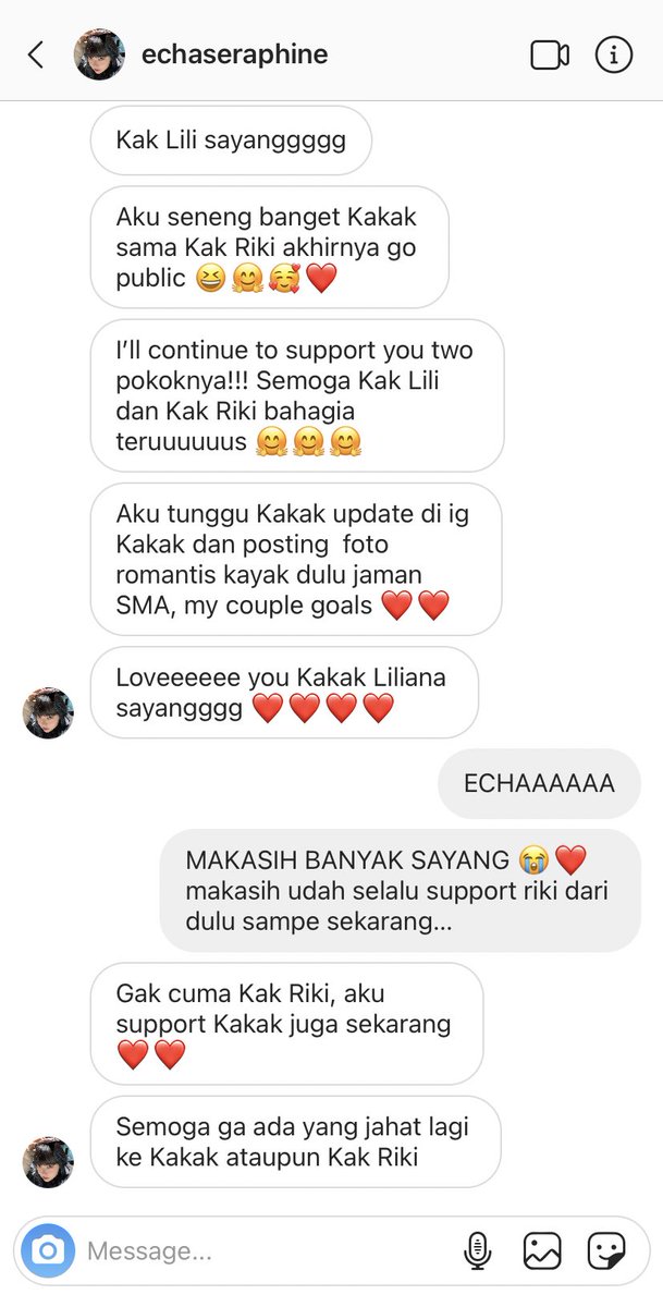 ֪ on Twitter: "echa gemes banget 😭😭"