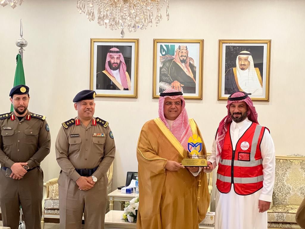 عاجل الحفر On Twitter سمو محافظ حفرالباطن وسعادة مدير الدفاع المدني