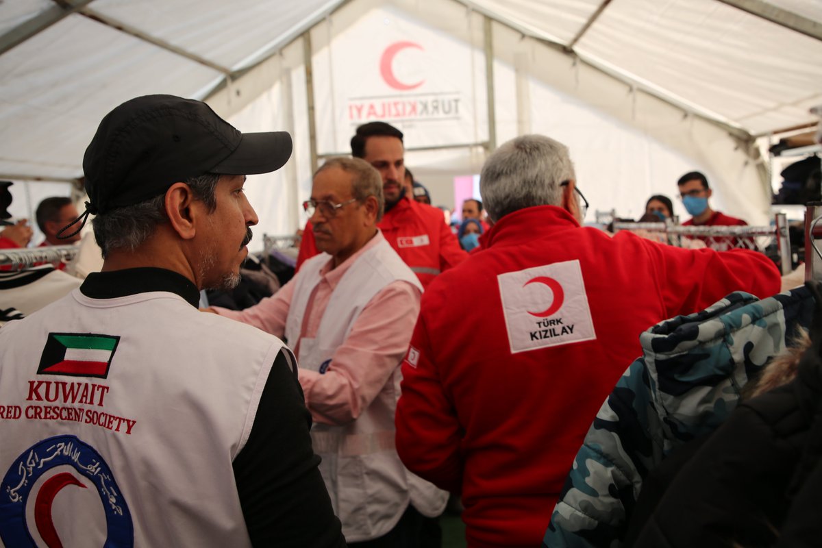 الهلال الأحمر القطري On Twitter Qrcs And Krcs Launch A Joint Relief Project For Earthquake