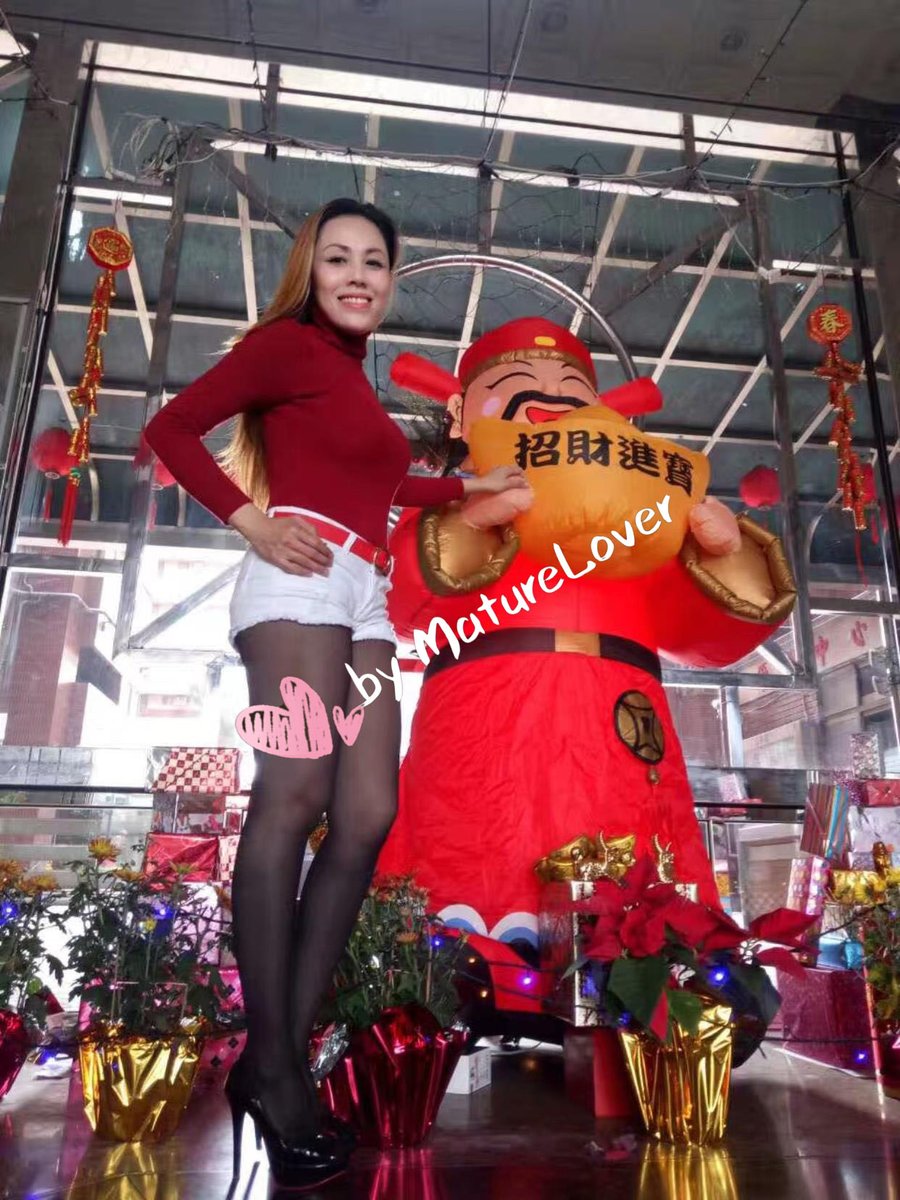 MatureLover on Twitter: "RT @MatureLover_2: 【推友投稿】 40多歲菲律賓籍人妻 從菲律賓嫁過來的人妻 有著一雙逆天長腿 感謝投稿 支持原創，都在 ...