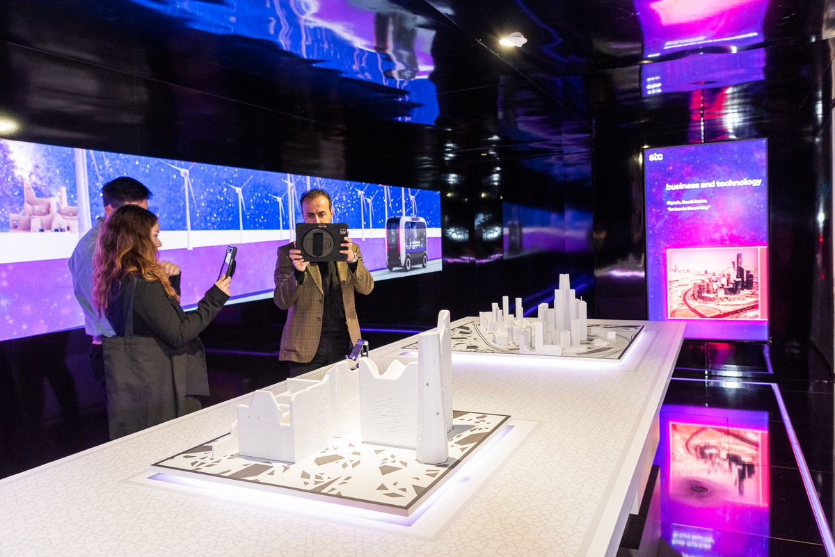 stc السعودية on Twitter: "من #MWC23 🇪🇸 نستعرض: ابتكارات تقنية 🤖 حلول رقمية مستدامة 🌴"