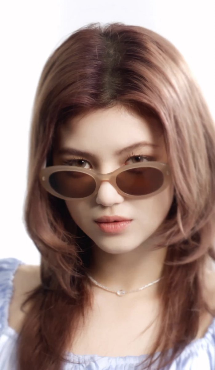 Ocha🪞 On Twitter Rt Newjeans Loop 230302 Carin Update 뉴진스