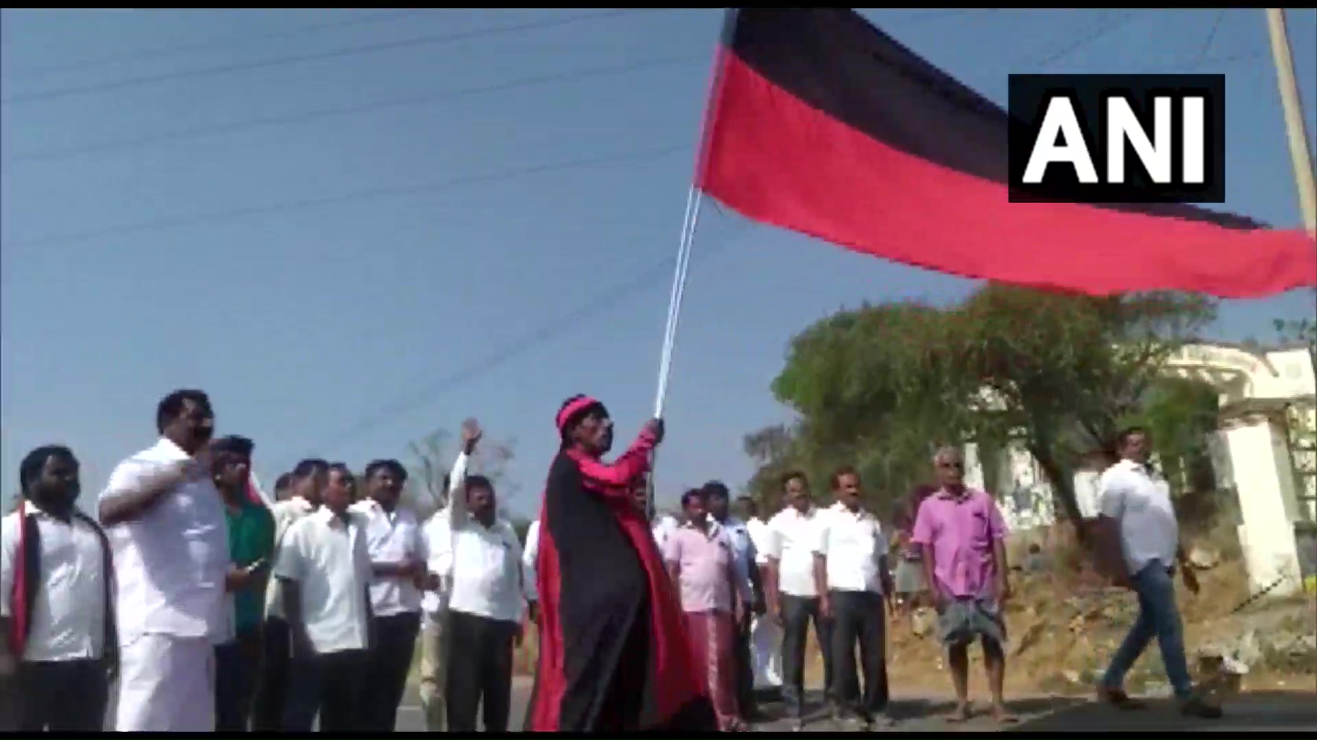 ANI on Twitter: "Tamil Nadu | DMK workers celebrate as DMK-backed Congress candidate EVKS ...