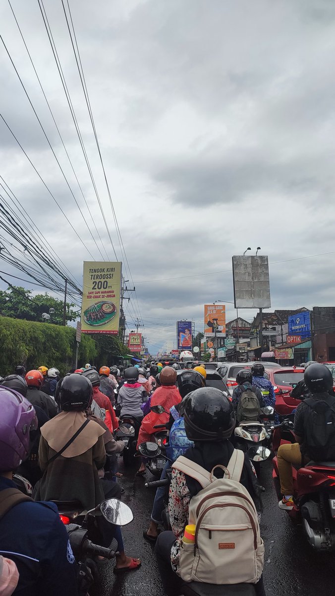 Belum Jadi Pamit • Tergantung Melon on Twitter: Belum Jadi Pamit • Tergantung Melon on Twitter: