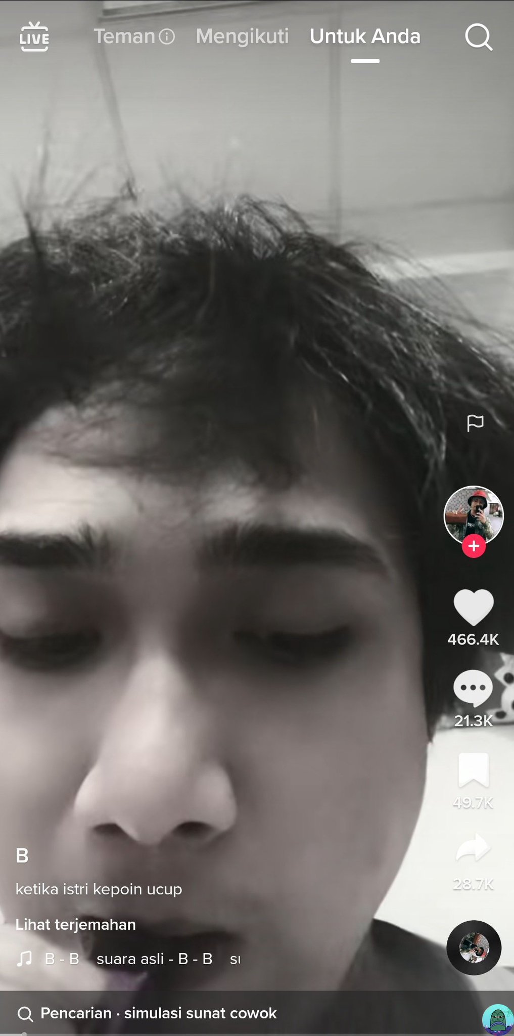 Tanyarl 💚 on Twitter: "💚 INI VIDEO TERANDOM YANG PERNAH GUE TONTON PLISSSSS mana frontal banget ...