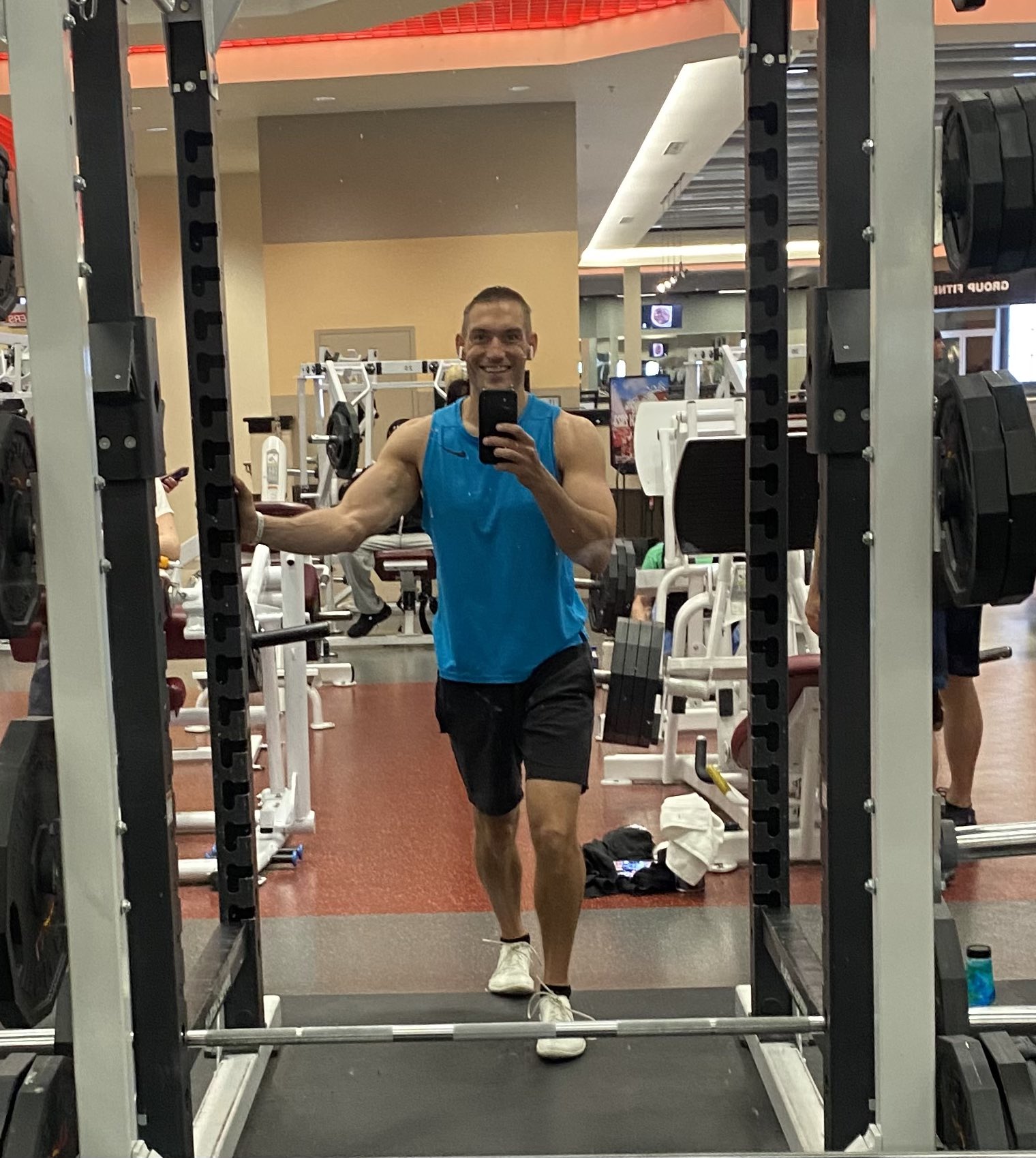 Single Leg Push Down On Assisted Dippull Up Machine