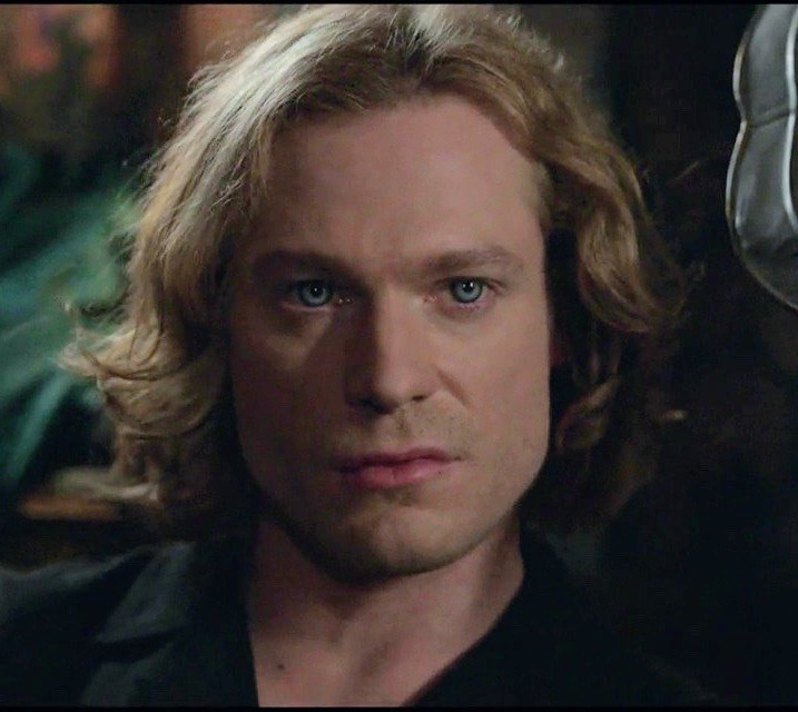 sam reid daily ☀️ on Twitter: "iconic sam reid shots"