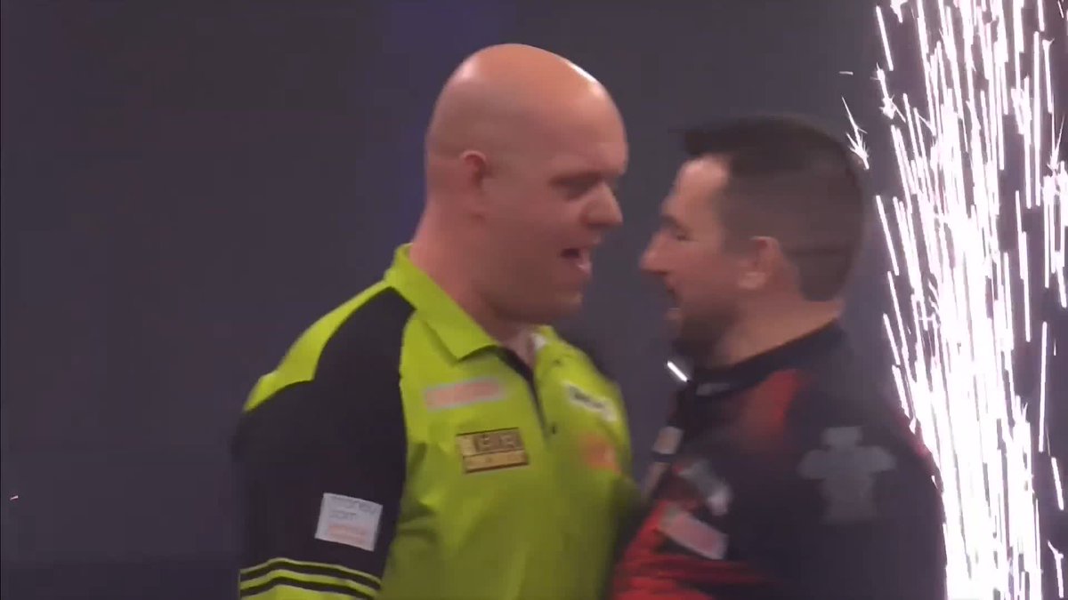 PDC Darts on Twitter: "DOMINANCE IN DEVON! 🟢 It's Van Gerwen's night ...