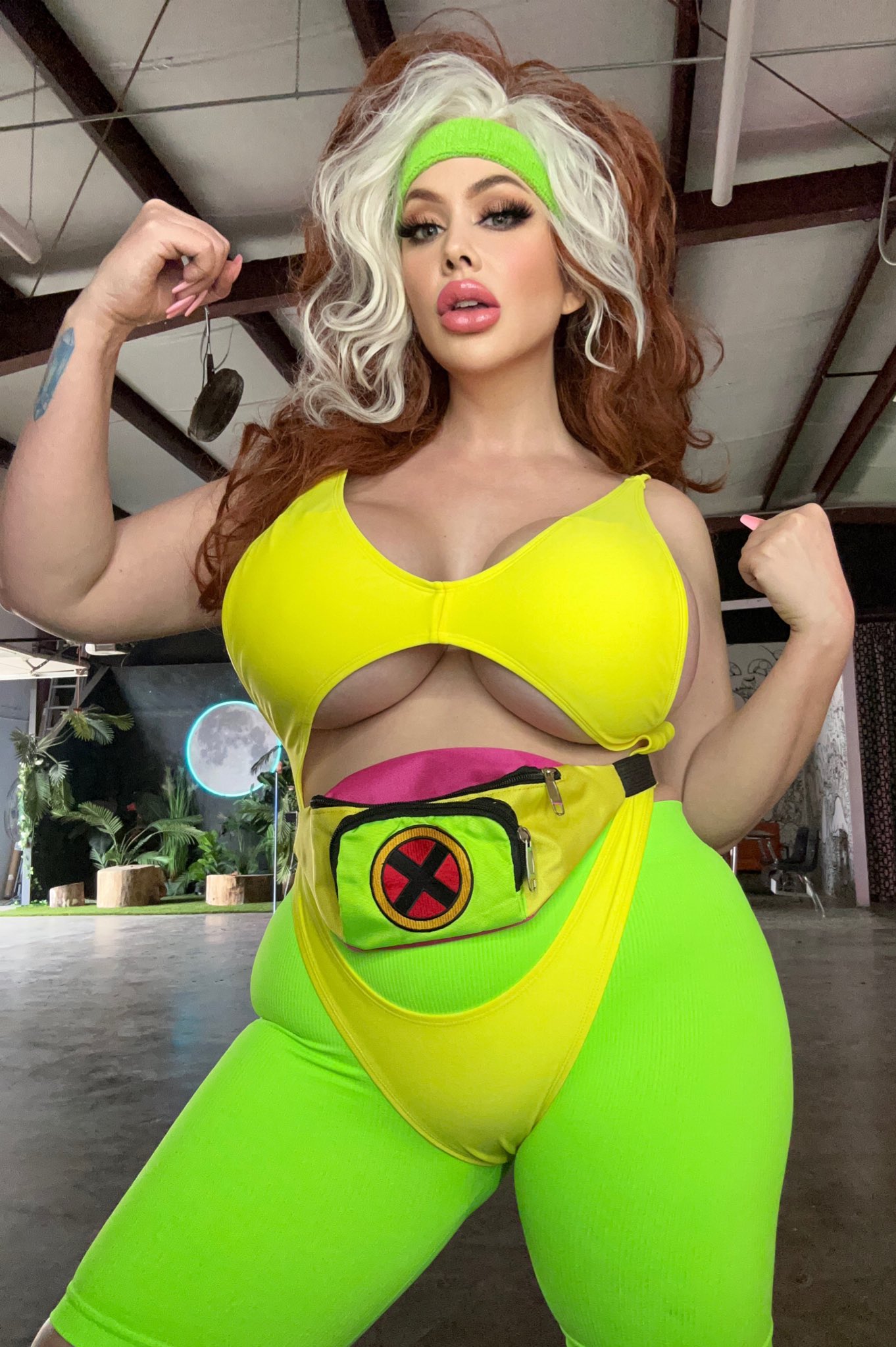 Stephanie 🔜 Waifu Expo on Twitter: "Let’s sweat 💕80s workout Rogue! 💖 https://t.co/AdW4dkUQwI ...