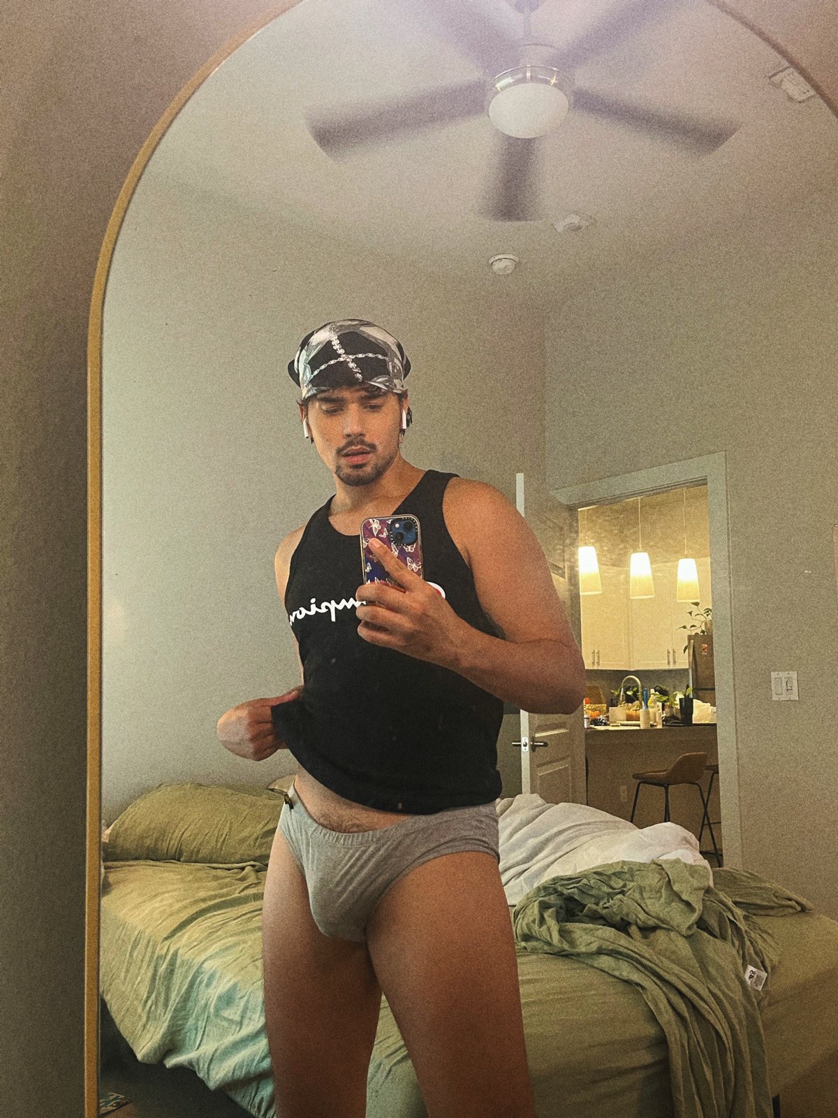 mitchy on Twitter: "calling all bottoms https://t.co/HY3xuFFte9" / Twitter