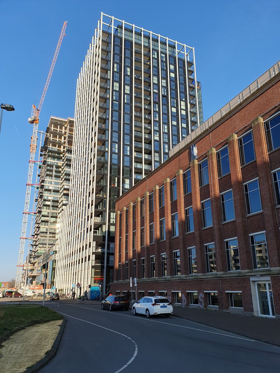 David Eerdmans 🇺🇦 on Twitter: "MAnhAtTAn aAN hEt IJ. 🙃 Hoogbouw op deze plek vind ik prima. Echt ...