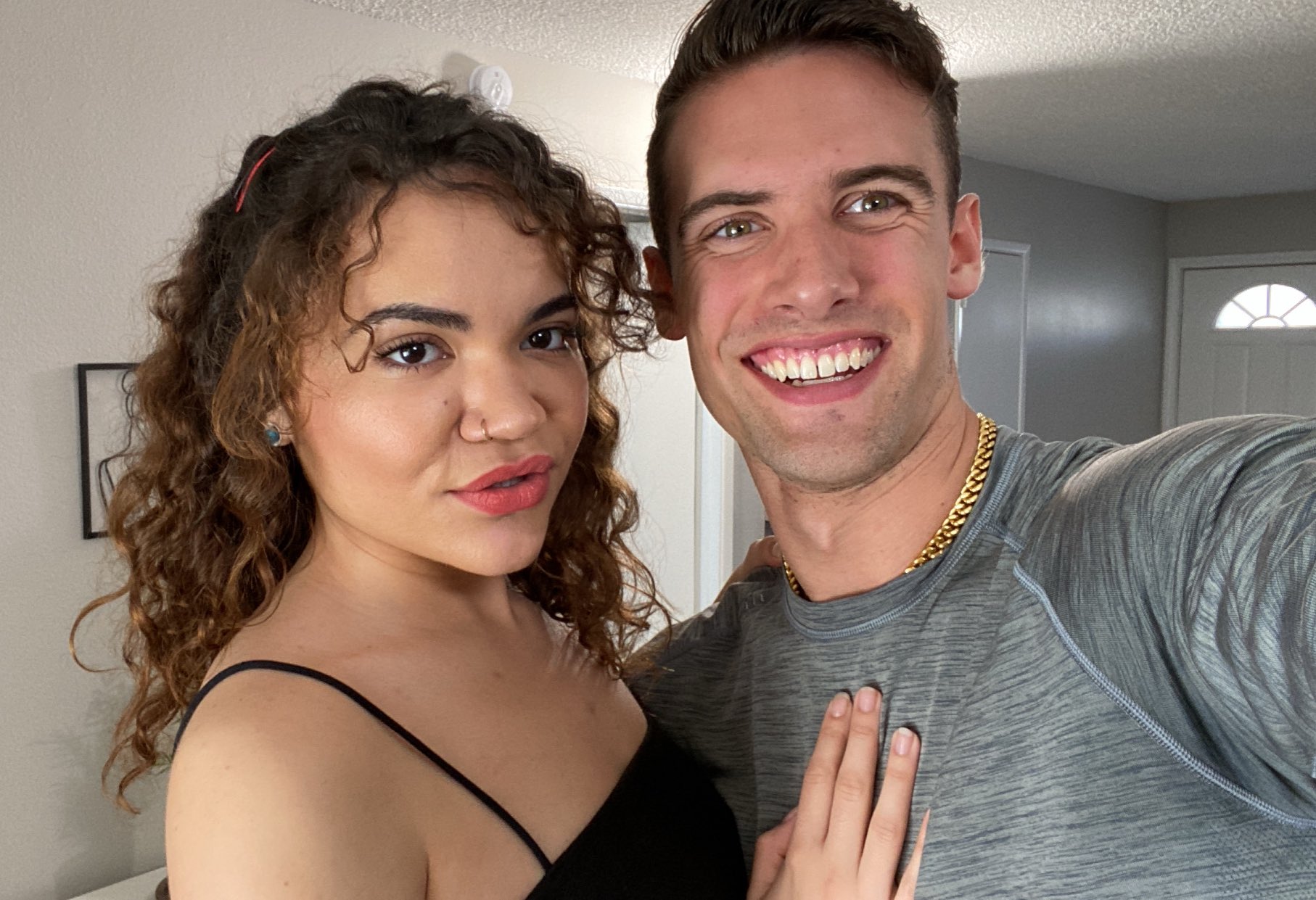 Tw Pornstars 4 Pic Naudi Nala🇰🇪 Twitter Shooting A Messy Scene