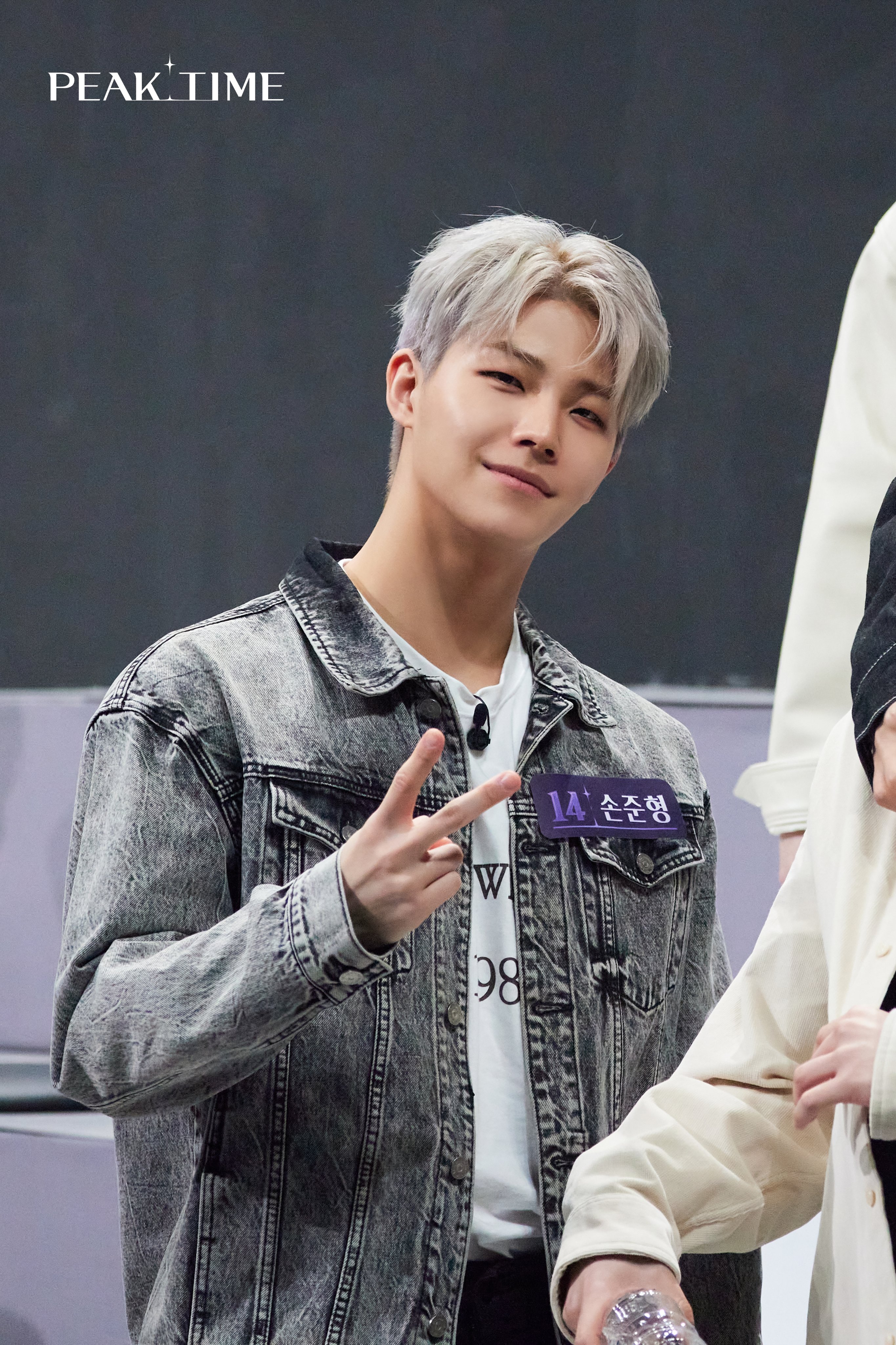 ʙᴇʙᴇ (@dh0307_) / Twitter