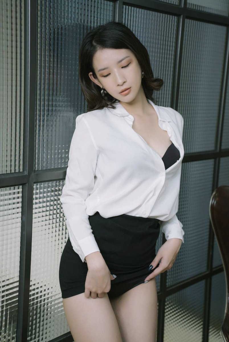 RayLiu.stuidos.你的攝影師RAY on Twitter: "RT @ray_liu_studios: 大家都說我這個新人很能幹，工作效率好，但只有妳知道我最能幹的是什麼🍑💦 能幹 ...