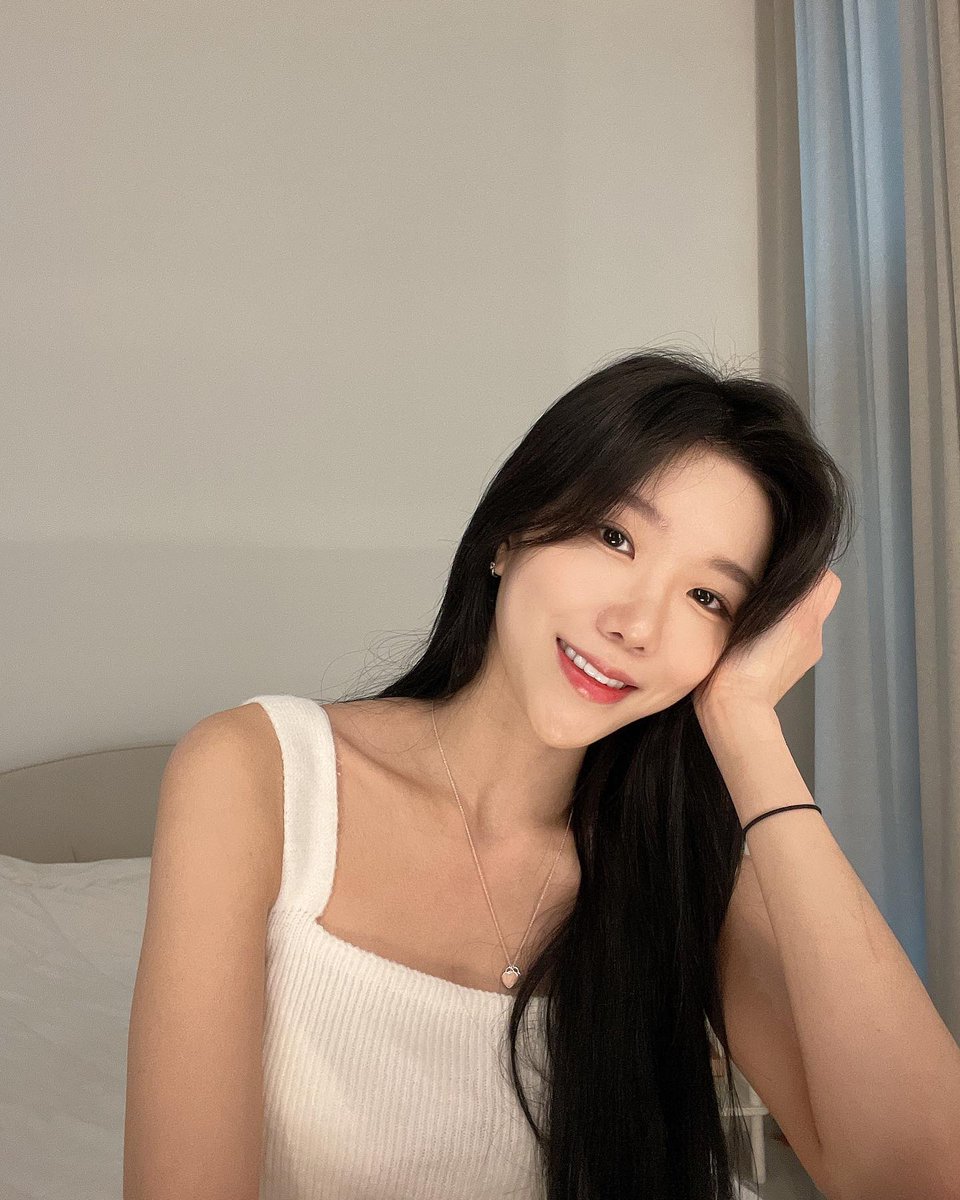 WJSN LIVES ON on Twitter: "RT @cosmosbona: dawon ig comments dayoung: i love you 🙄 └ dawon: yomi ...