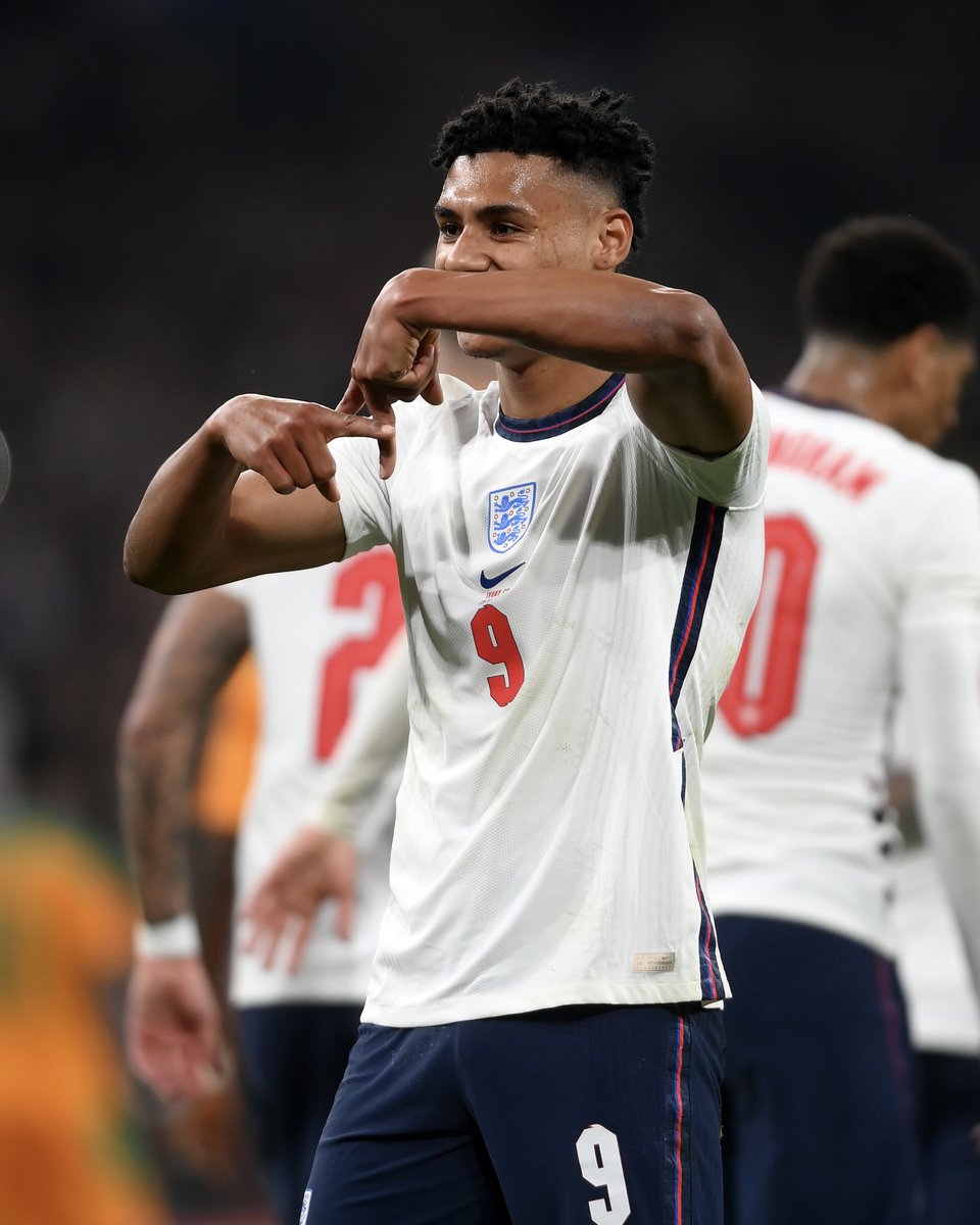 🔜 #AVLCRY Unai Emery joined the media this afternoon to preview our ...