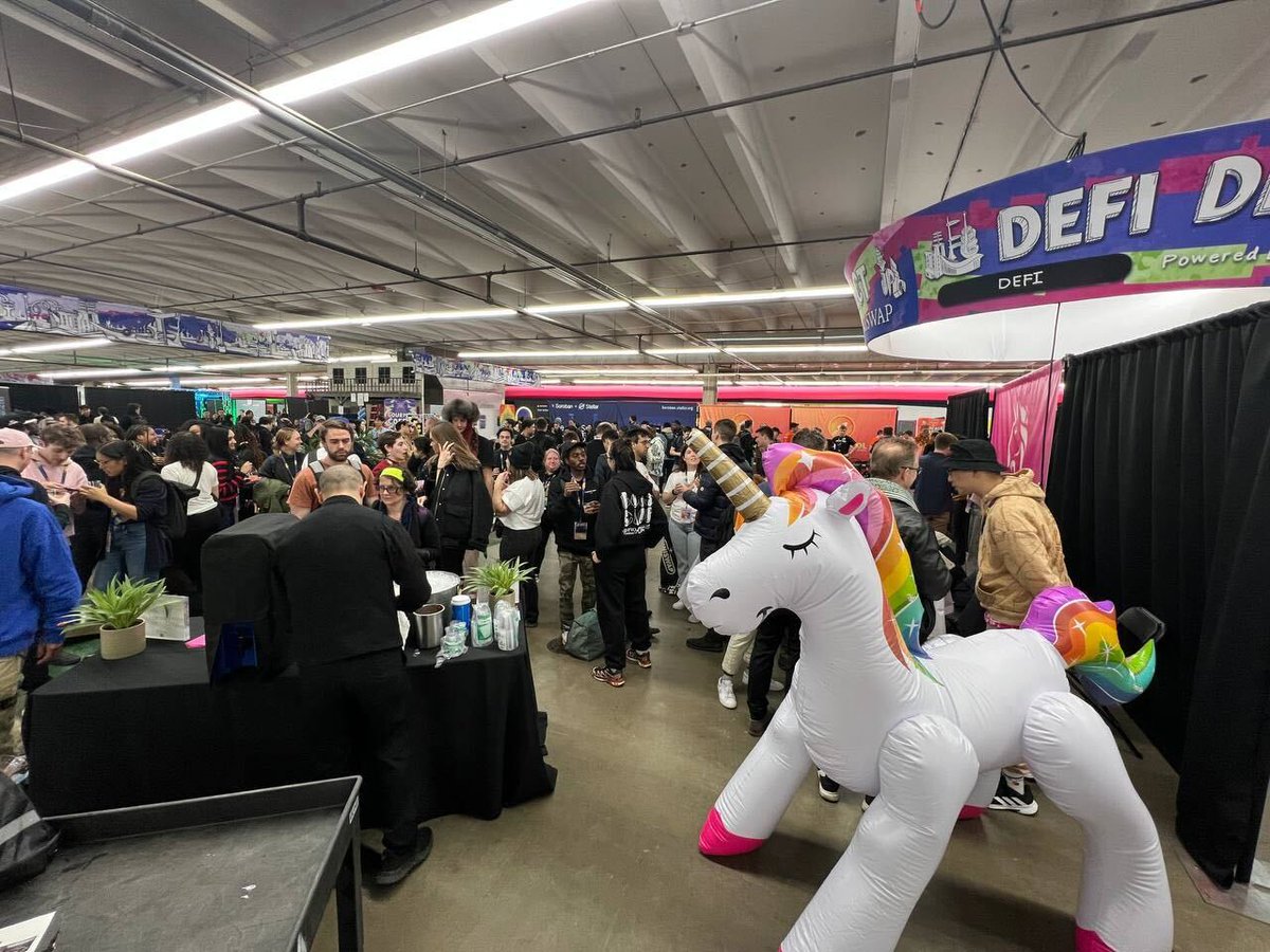 Uniswap Labs 🦄 on Twitter: "Hey @EthereumDenver 👋 Uniswap was born at Ethereum events… so our ...