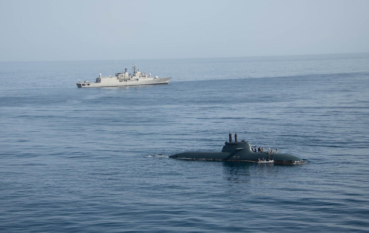 e-Αmyna on Twitter: "ITS Scirè (S527) a Todaro-class submarine of the Italian Navy and HS Psara ...