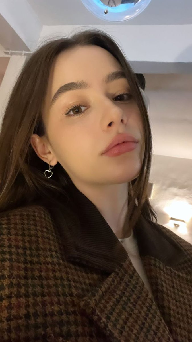 Dasha Taran IG: https://t.co/kA6x7uD8MT Bio Link: https://t.co/gcsLolrld3 #Girl #Photography # ...