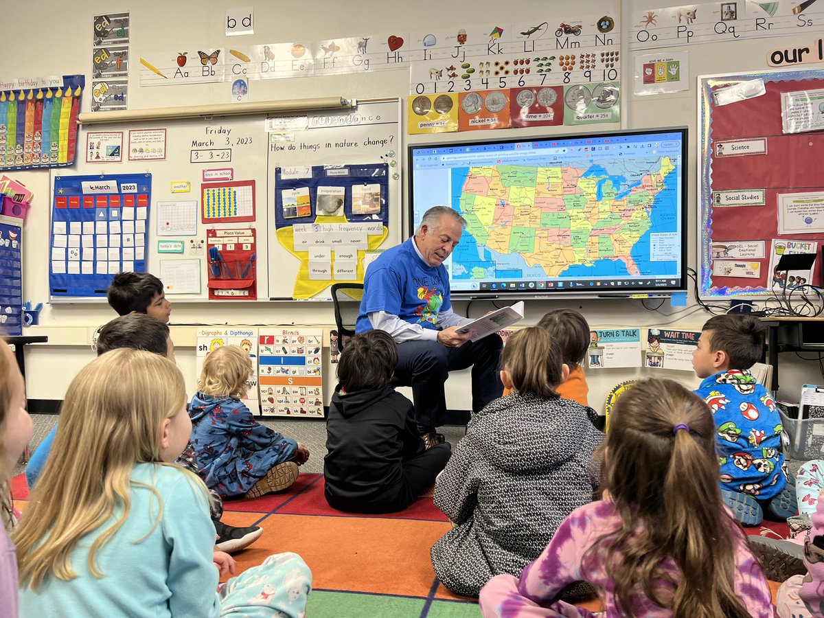 Nevada Ready! on Twitter: "RT @uwnns: 📚 Governor Joe Lombardo and Superintendent Jhone Ebert ...