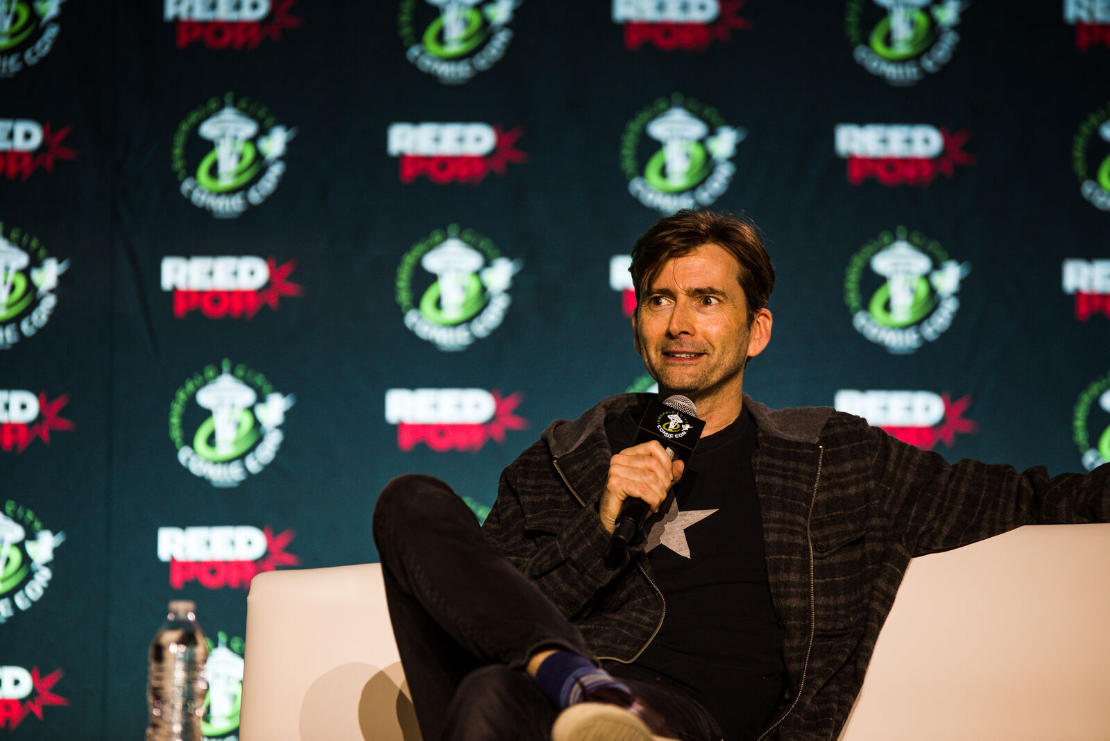 Seattle Refined on Twitter: "Epic Day 2 at Emerald City Comic Con: David Tennant, 'Scream' cast ...