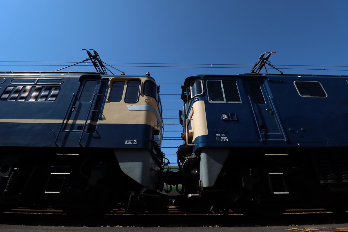 2nd-train 鉄道写真ニュースサイト on Twitter: "RT @201madoka: 3/4 EF64-1001＆EF65-501撮影会イベント 青空の下、高崎の青いトップ ...