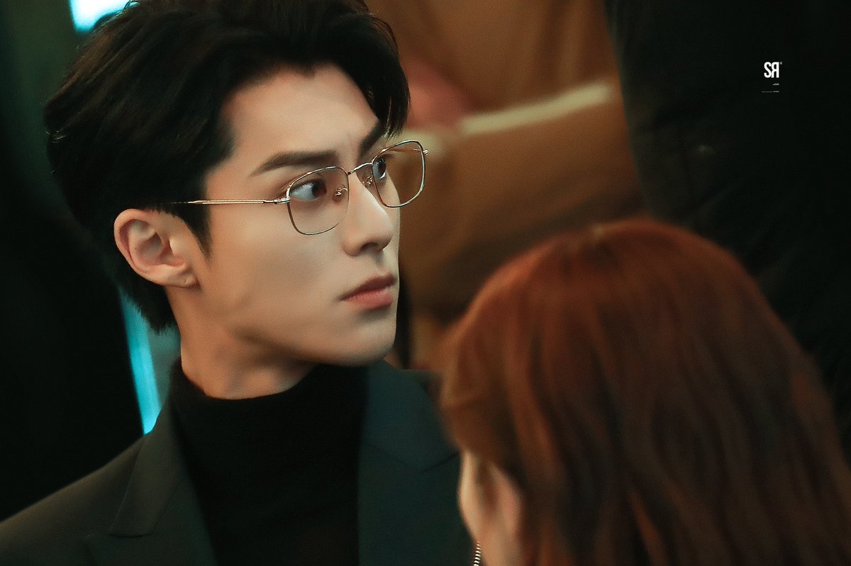 Dylan Wang Hedi 王鹤棣 on Twitter: "2023.3.2 On set©️SR #DylanWang #WangHedi #王鹤棣 #OnlyForLove #以爱为 ...