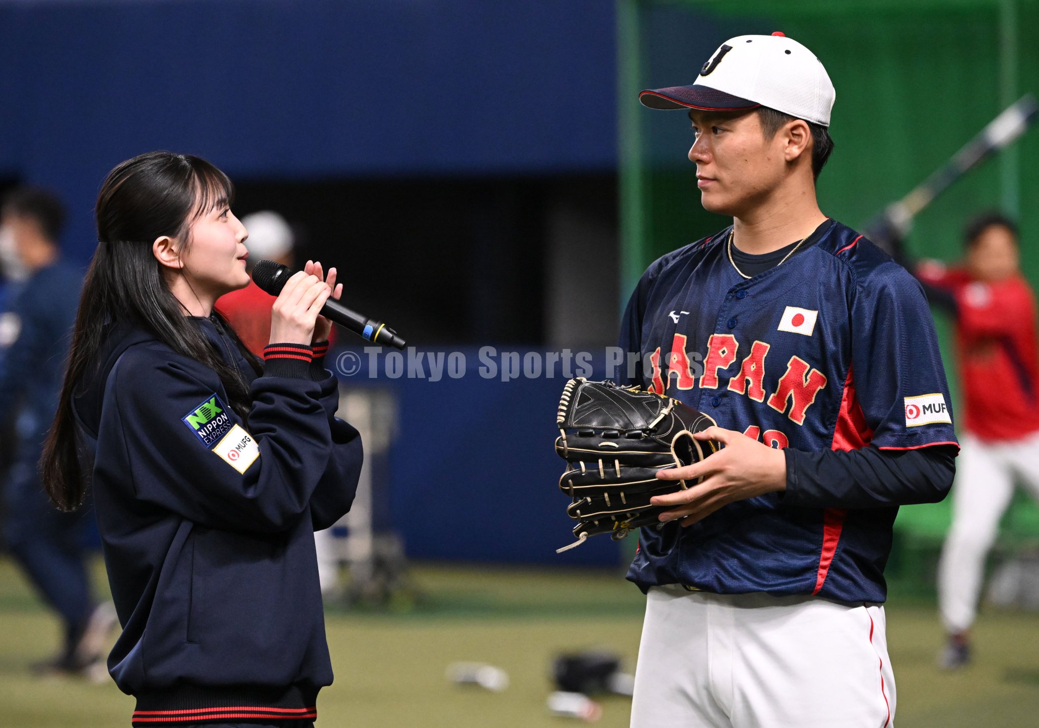 東スポ 写真部 on Twitter: "【WBC】 3月4日 バンテリンドームナゴヤ 日本×中日 #山本由伸 #乃木坂46 #久保史緒里 #中日ドラゴンズ #dragons #侍ジャパン ...