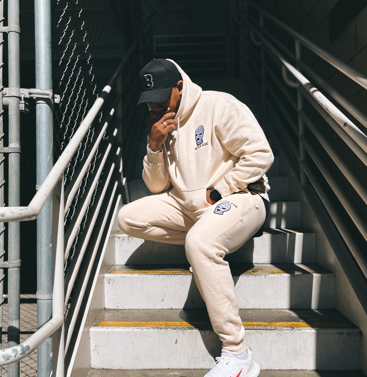 brats alter ego on Twitter: "Finish these lyrics… C.R.E.A.M. get the money"