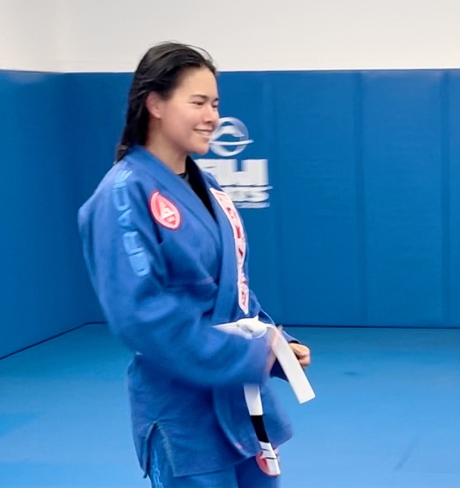 TW Pornstars - Dana Vespoli. Twitter. Got my third stripe 🙏🙌. 6:00 PM - 4 Mar 2023