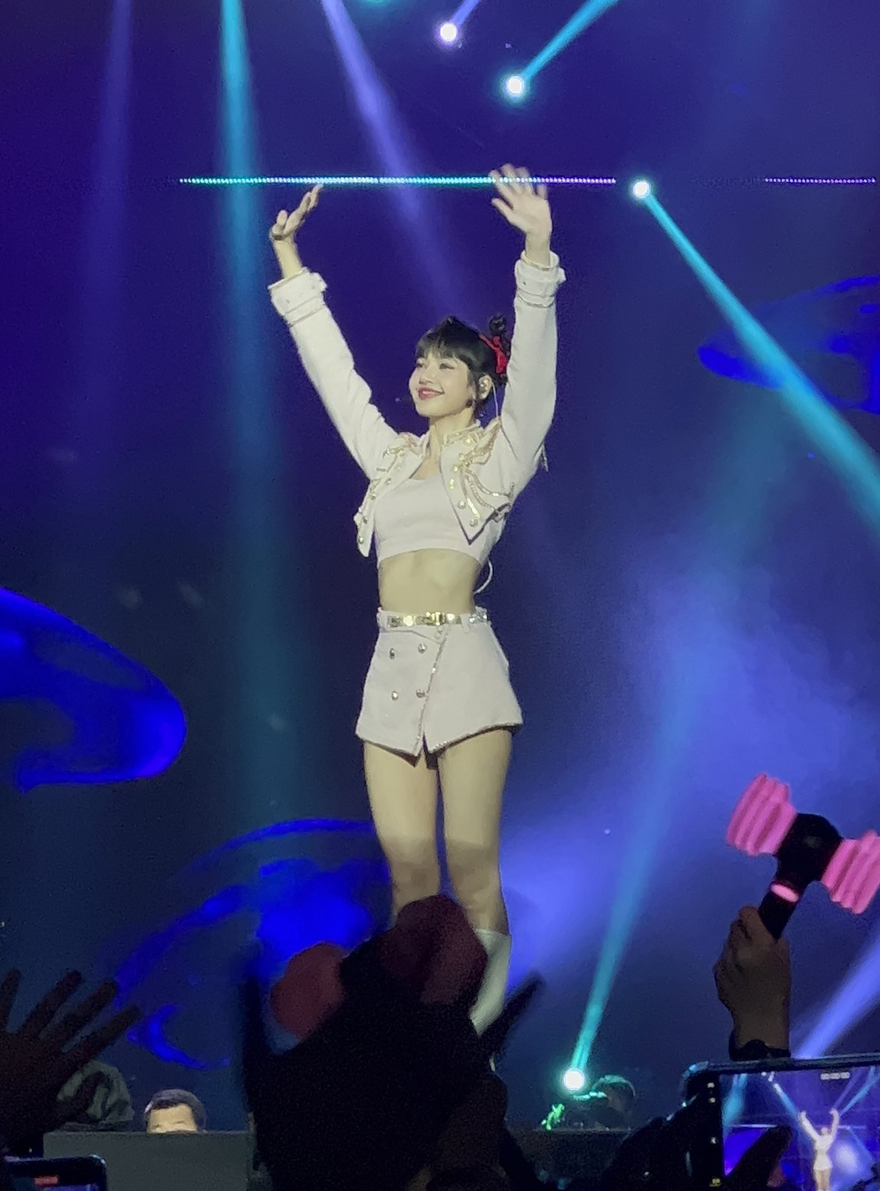 sssss (@moneynlisa) / Twitter