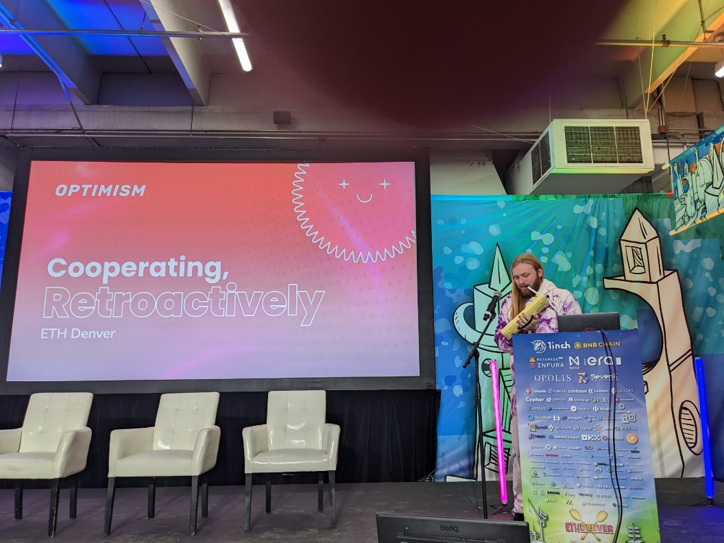Optimism ( 🔴_🔴 ) on Twitter: "Yesterday, Weird ETH Yankovic aka @ben_chain aka Ben Jones was at ...