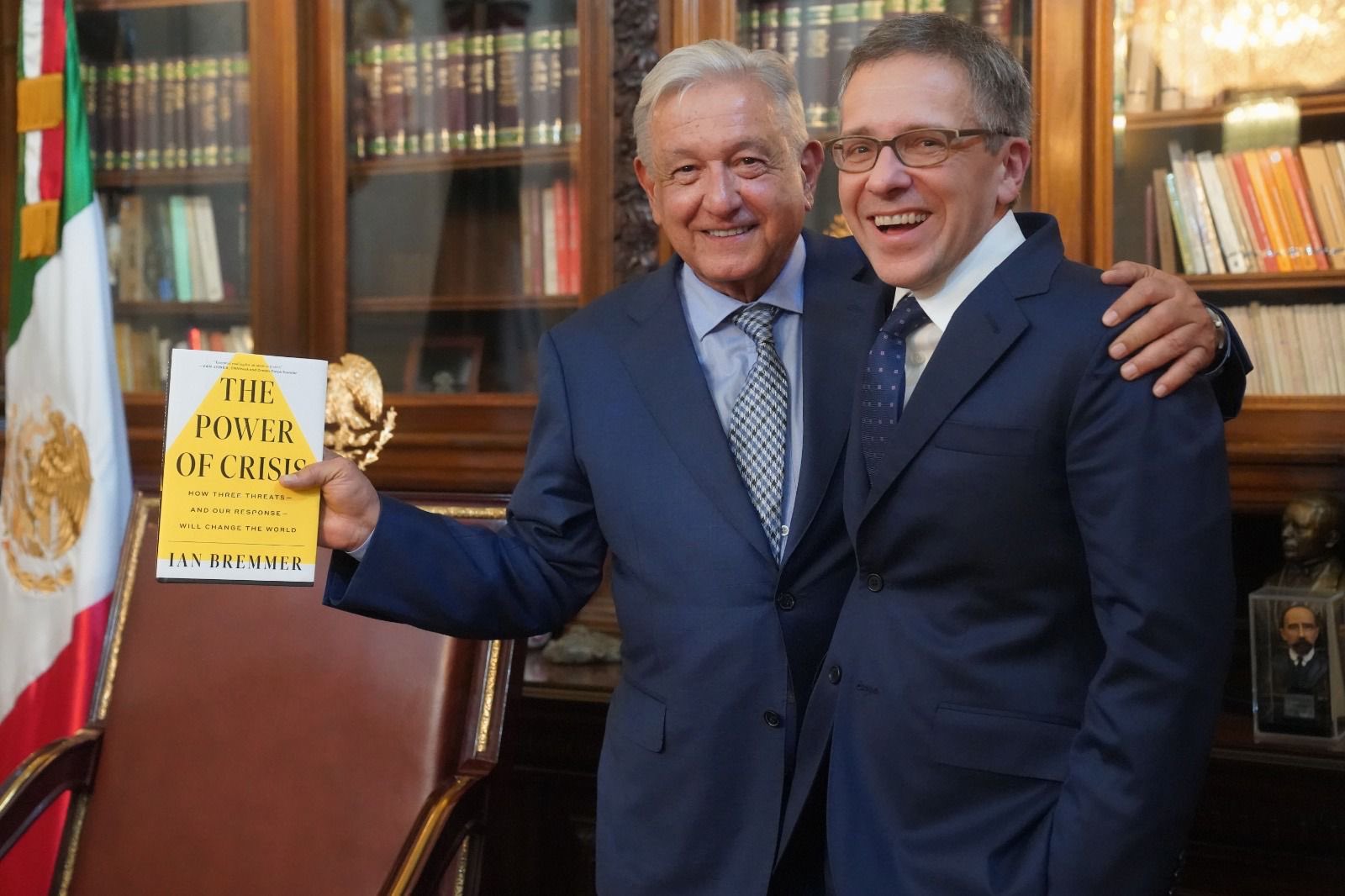 ian bremmer on Twitter: "fascinating to spend a couple hours with president lopez obrador. came ...