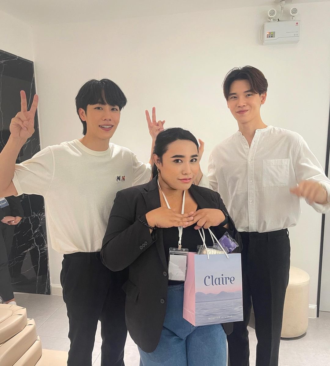 WarWanarat_JFC on Twitter: "2023.03.11 ☆Rapeephan Maxim IG update☆ Cr. siimongiiz #CLAIRExYINWAR ...